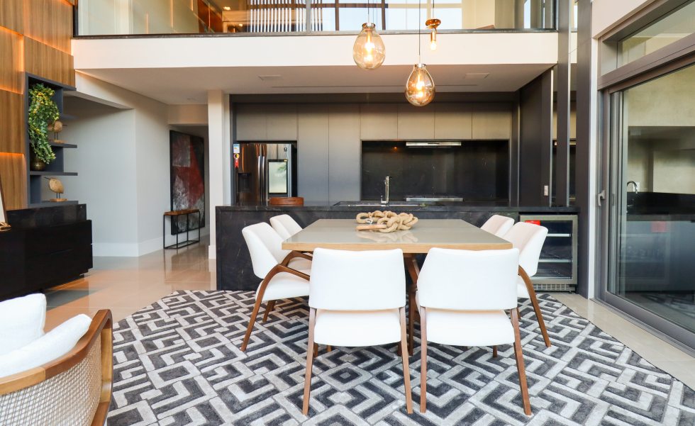Apartamento térreo com jardim | CASASUL